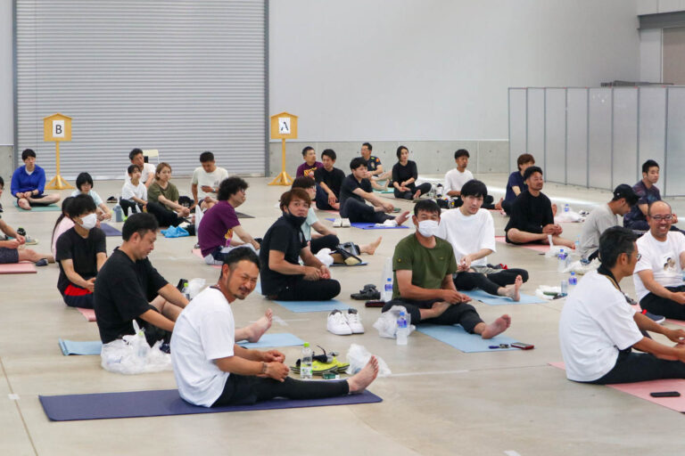 【7月例会】『 well-being みんなでYOGA 』 | TAKEFU YEG